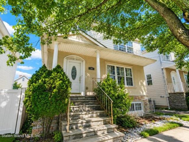 Northfield Ave, Staten Island, Home For Sale