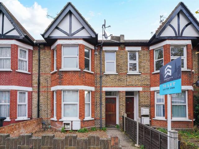 Northfield Avenue, London W13, 2 bed flat to rent, £1,900 pcm | PrimeLocation