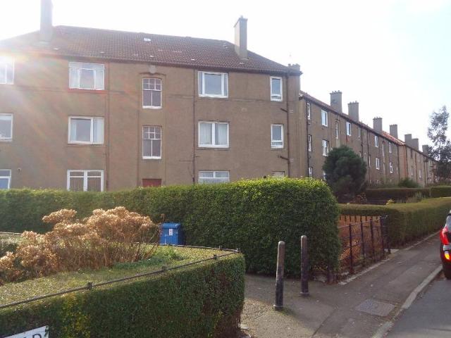 Northfield Farm Road, Duddingston. 2 bed flat to rent £1,150 pcm £265 pw