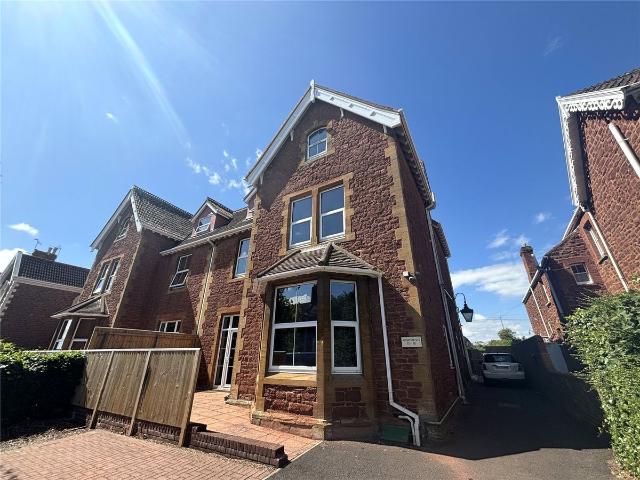Northfield Lodge, 9 11 Northfield, Bridgwater, Somerset TA6, Studio to rent, £675 pcm | PrimeLocation