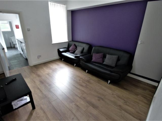 Northfield Road, Coventry CV1, 4 bed shared accommodation to rent, £1,700 pcm | PrimeLocation