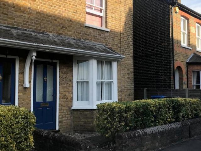 Northfield Road, Eton Wick, Windsor. 2 bed semi detached house to rent £1,900 pcm £438 pw