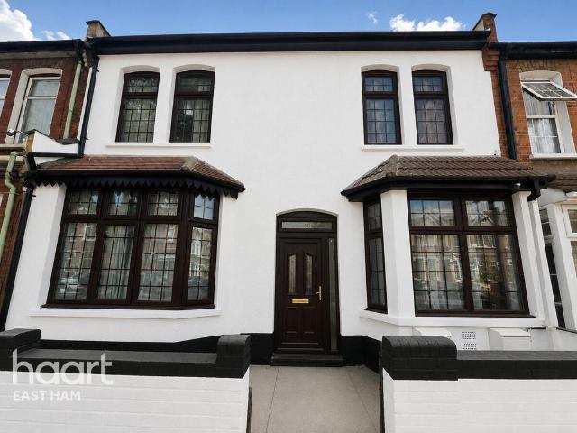 Northfield Road, LONDON 2 bed flat to rent £1,850 pcm £427 pw