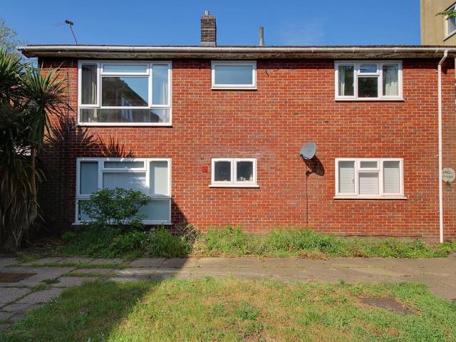 Northfields, Norwich 2 bed flat to rent £1,000 pcm £231 pw