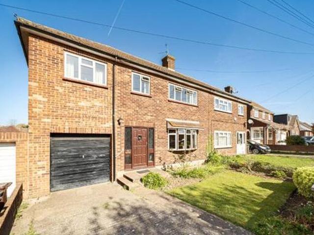 Northfleet, Pickwick Gardens, Gravesend, 5 Bedroom Semi detached