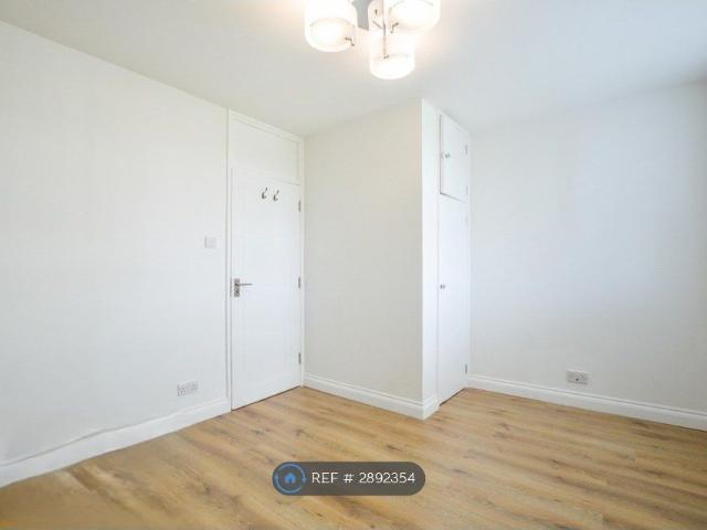 Northgate Court, London SW9, 2 bed maisonette to rent, £2,200 pcm | PrimeLocation