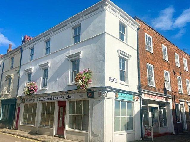 Northgate, Canterbury, Kent CT1, 2 bed maisonette to rent, £1,450 pcm | PrimeLocation