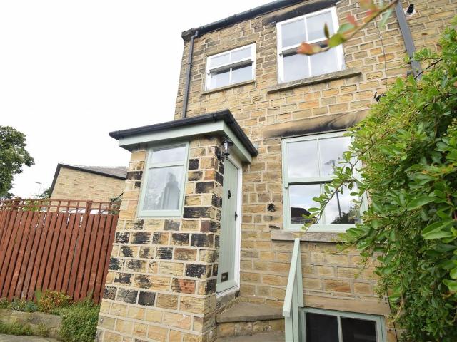 Northgate, Horbury WF4, 1 bed cottage to rent, £845 pcm | PrimeLocation