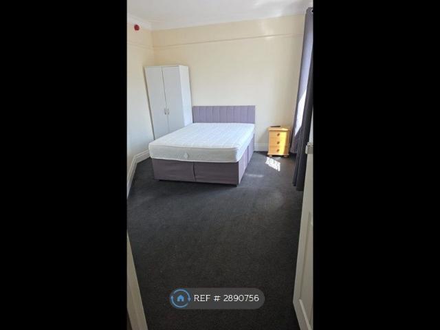 Northgate, Wakefield WF1, Room to rent, £650 pcm | PrimeLocation