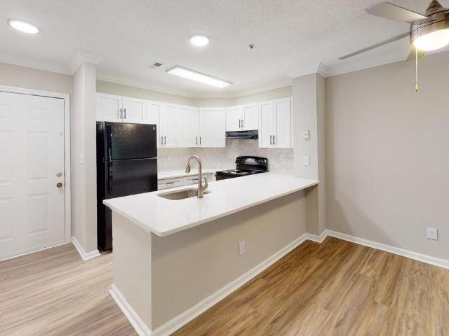 Northlake 3 Bedroom Apartment for Rent at 8215 Crescent Ridge Dr, Charlotte, NC 28269 Prosperity Church Road