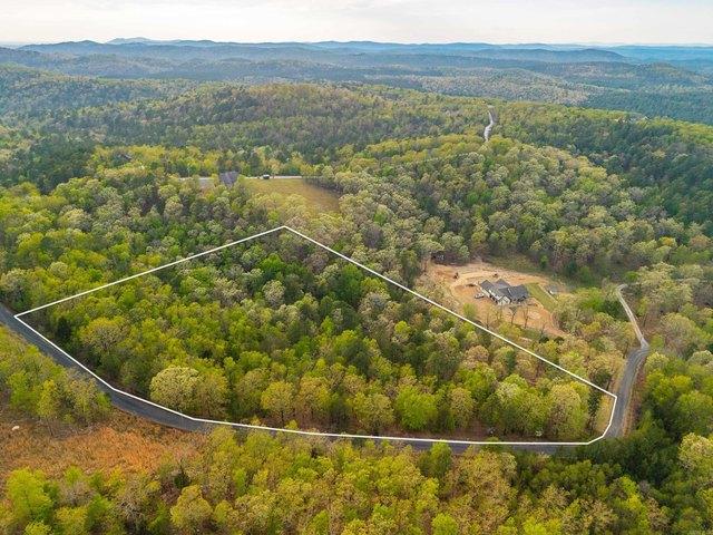 Northlake Cv, Hot Springs, AR 71901