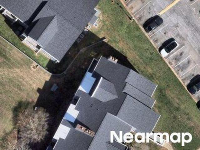 Northlake Dr