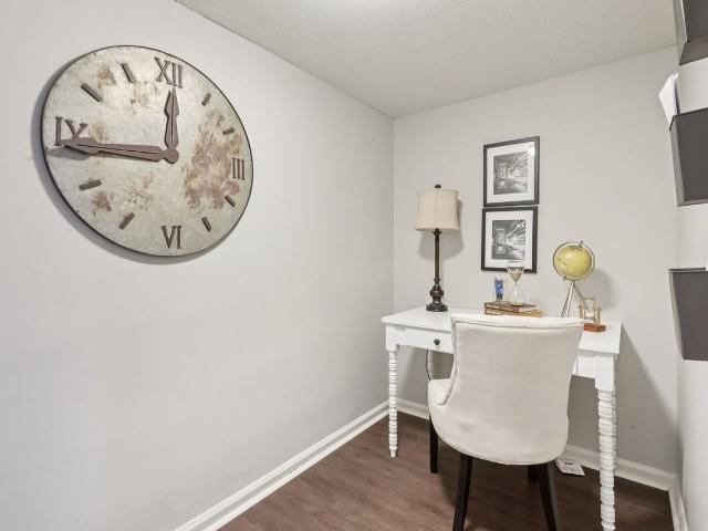 Northlake Village 1 Bedroom Apartment for Rent at 1100 Northlake Dr, Noblesville, IN 46060