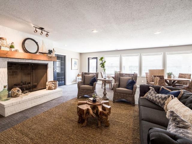 Northlake Village 2 Bedroom Apartment for Rent at 1100 Northlake Dr, Noblesville, IN 46060