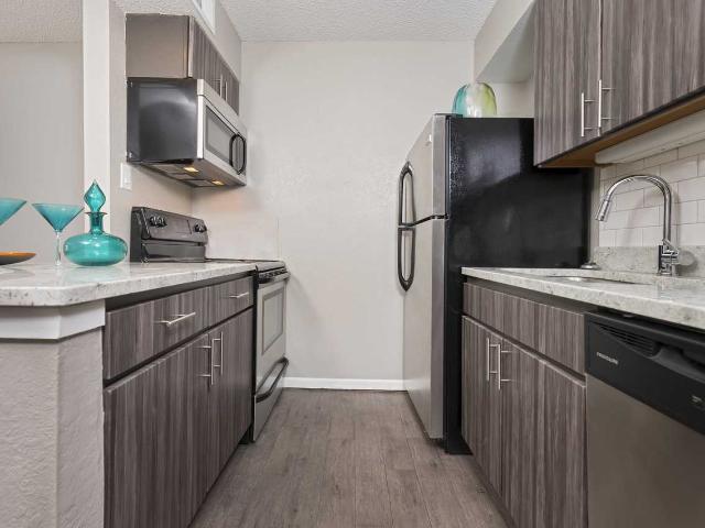 Northland Passage Apartments 2 Bedroom Apartment for Rent at 6360 N London Ave, Kansas City, MO 64151 Breen Hills
