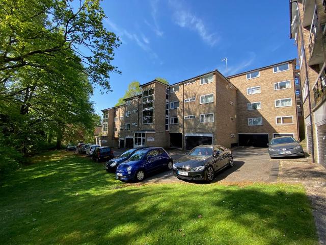 Northlands Drive, Farringdon Court Northlands Drive SO23, 2 bed flat to rent, £1,300 pcm | PrimeLocation