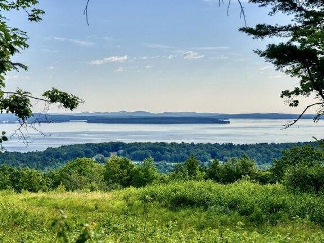 Northport ME 04849 104690191