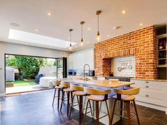 Northridge Road, Gravesend, 4 Bedroom Terraced