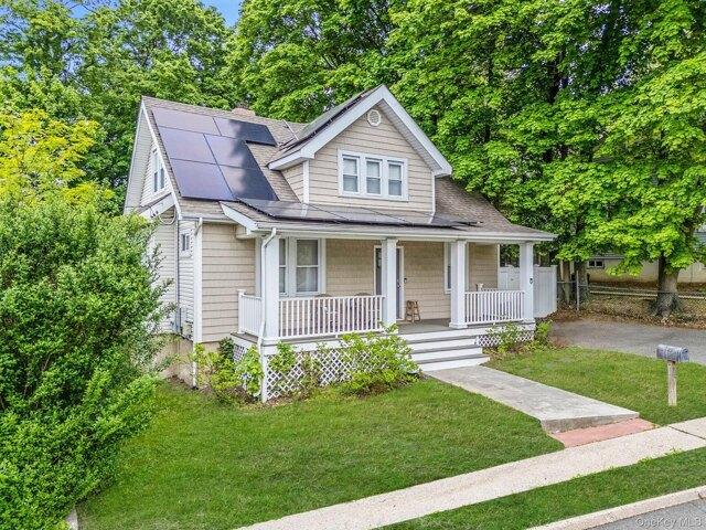 Northridge St, Huntington Station, Home For Sale