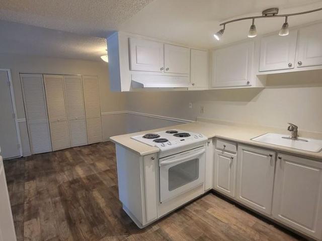Northridge Terrace Apartments 1 Bedroom Apartment for Rent at 4900 Stamas Ln, Fair Oaks, CA 95628
