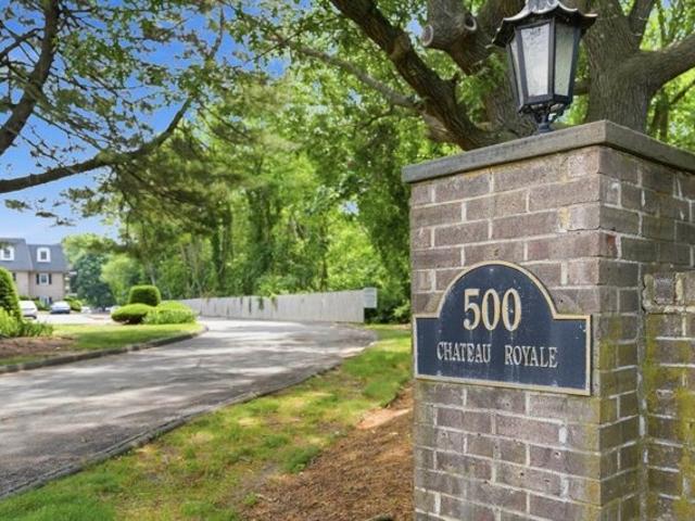 Northshore Rd Apt C, Peabody, Condo For Sale