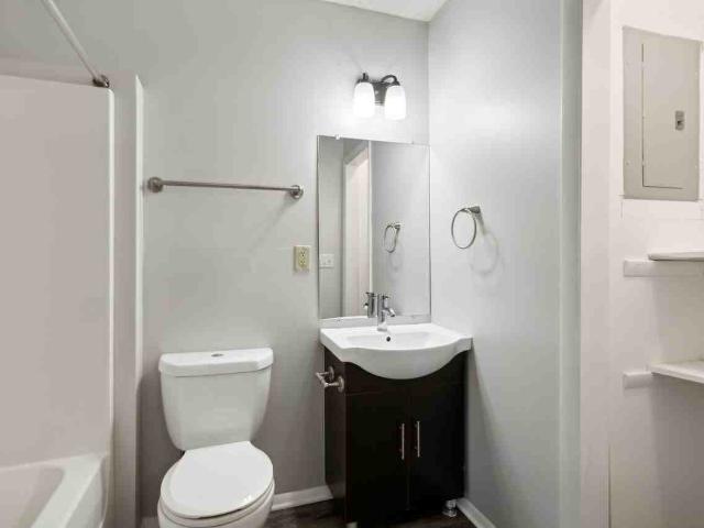 Northshore Village 2 Bedroom Apartment for Rent at 621 Memorial Dr, Chattanooga, TN 37415 Riverview Stuart Heights