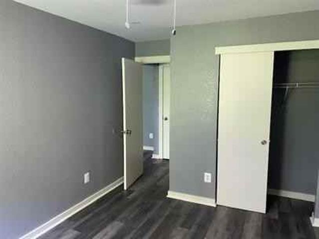 Northside Flats 1 Bedroom Apartment for Rent at 1932 Kentucky Ave, Cincinnati, OH 45223 Northside