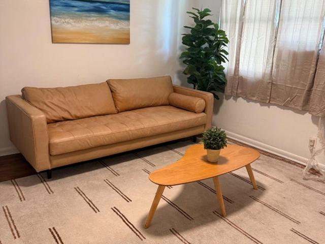 Northside Home, a 15 mins drive to transit stop Go