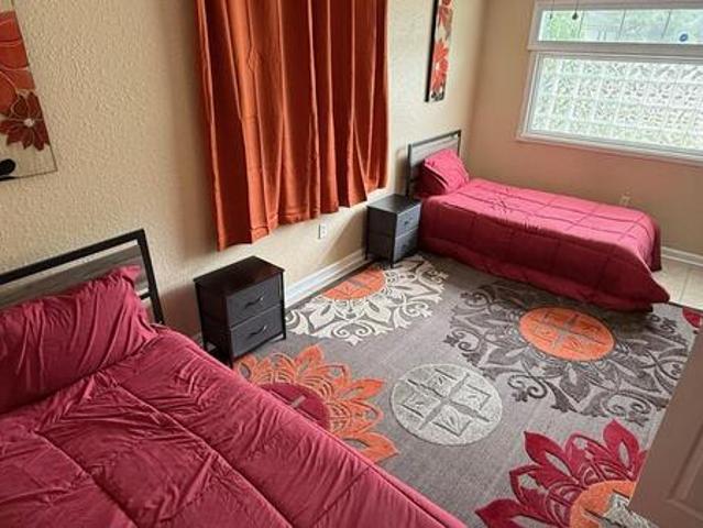 Northside Home, a 2 minute walk to transit stop Edgewood & Iris