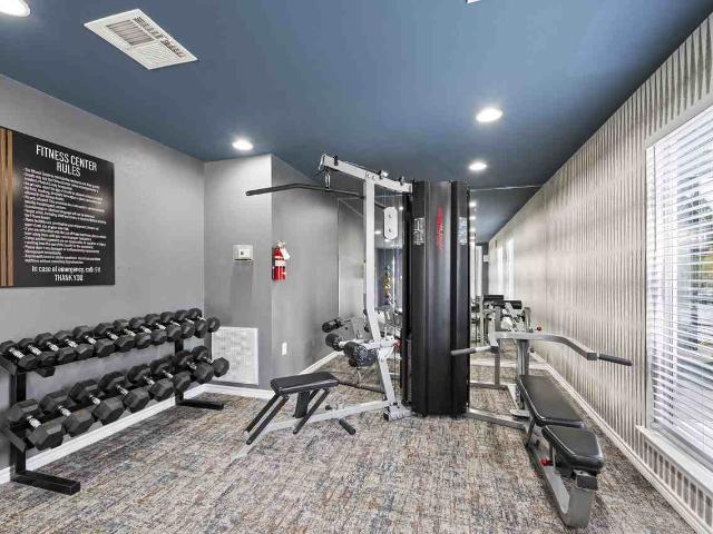 Northside Heights 1 Bedroom Apartment for Rent at 2020 Plantation Dr, Conroe, TX 77301