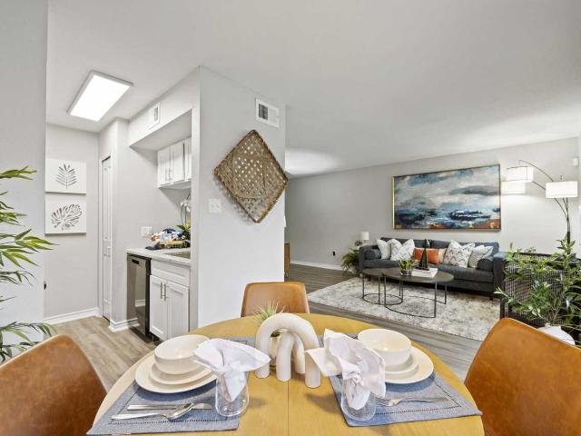 Northside Heights 1 Bedroom Apartment for Rent at 2020 Plantation Dr, Conroe, TX 77301