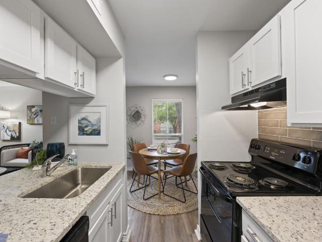 Northside Heights 2 Bedroom Apartment for Rent at 2020 Plantation Dr, Conroe, TX 77301