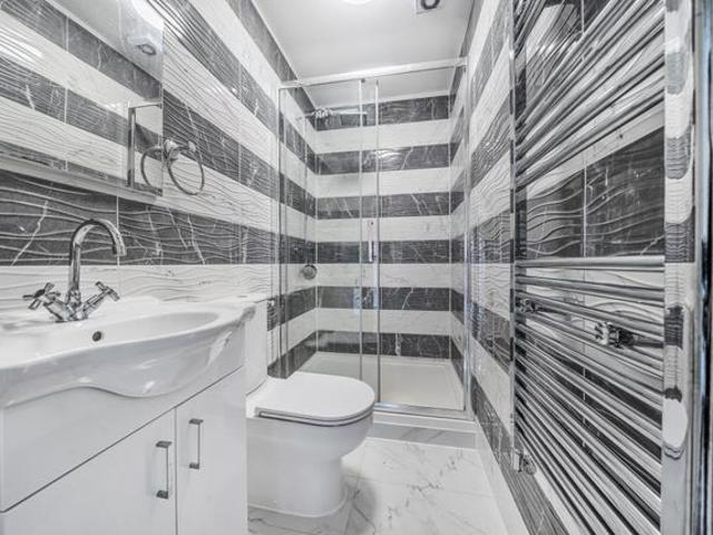 Northumberland, Avenue RG2, 4 bedroom semi detached house to rent 65883440 | PrimeLocation