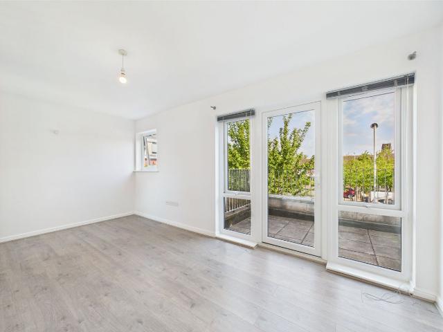 Northumberland Street L8, 3 bed town house to rent, £1,400 pcm | PrimeLocation