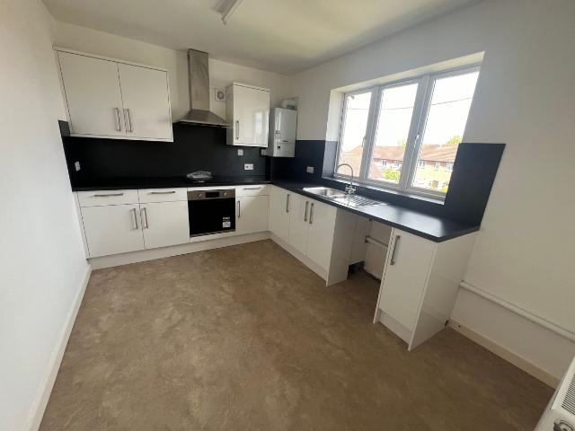 Northumbria Drive, Bristol BS9, 2 bed flat to rent, £1,450 pcm | PrimeLocation
