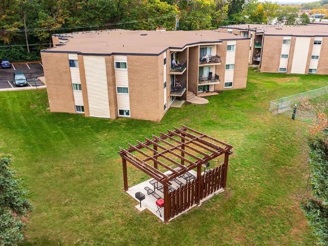 Northview Commons 1 Bedroom Apartment for Rent at 1230 Cheri Lane Northeast, Columbia Heights, MN 55421 Columbia Heights
