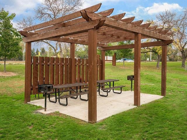 Northview Commons 2 Bedroom Apartment for Rent at 1230 Cheri Lane Northeast, Columbia Heights, MN 55421 Columbia Heights