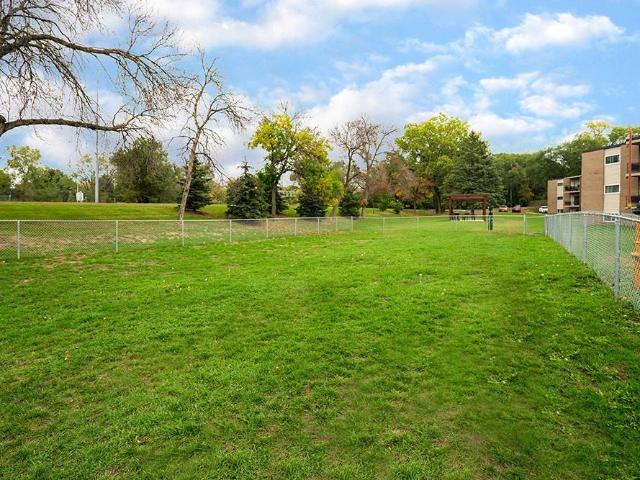 Northview Commons 3 Bedroom Apartment for Rent at 1230 Cheri Lane Northeast, Columbia Heights, MN 55421 Columbia Heights