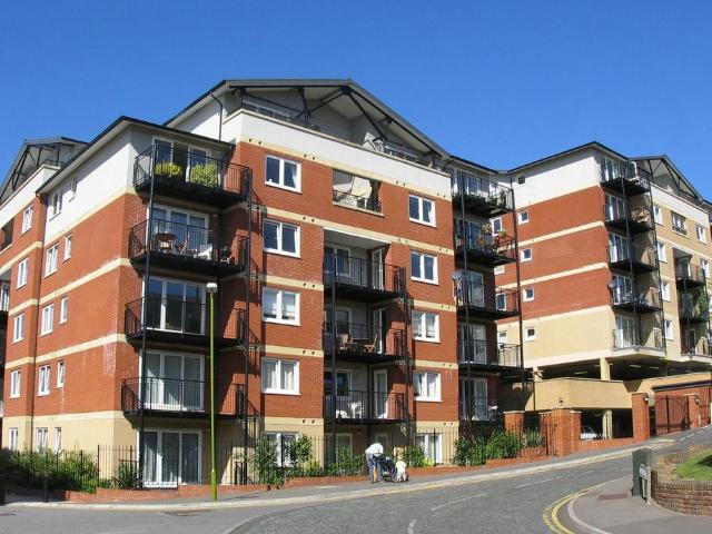 Northway, Rickmansworth WD3 2 bed apartment to rent £1,850 pcm £427 pw