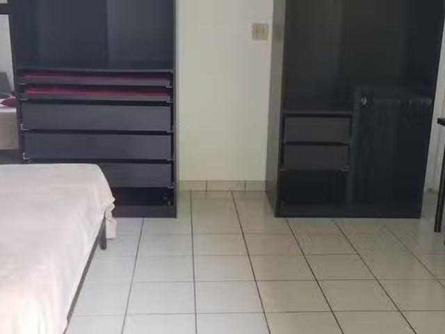 Northwest 57th Street, Miami, FL