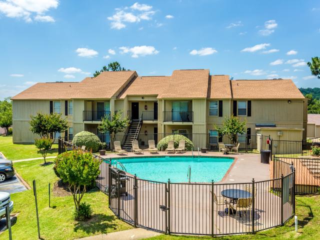 Northwest Hills Apartments 1 Bedroom Apartment for Rent at 11701 Mara Lynn Rd, Little Rock, AR 72211 Walnut Valley