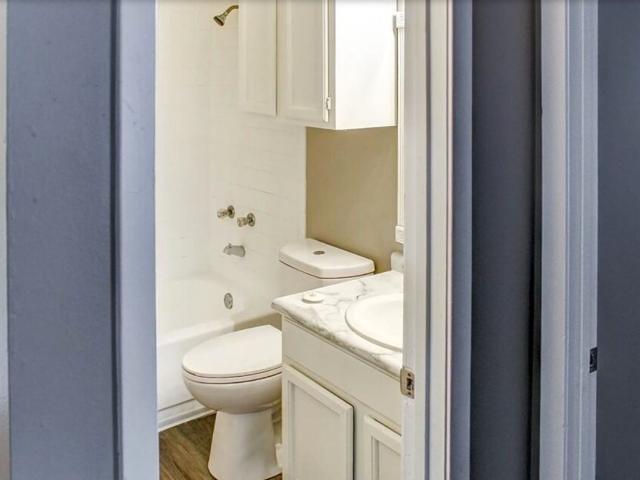 Northwest Hills Apartments 2 Bedroom Apartment for Rent at 11701 Mara Lynn Rd, Little Rock, AR 72211 Walnut Valley