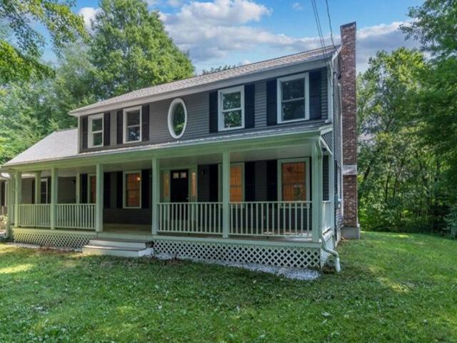 Northwest Rd, Canterbury, Home For Sale