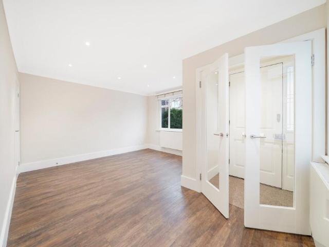Northwick Terrace, St John's Wood NW8 4 bed terraced house to rent £6,998 pcm £1,615 pw