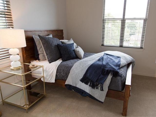 Northwood 1 Bedroom Apartment for Rent at 8338 N Interstate Ave, Portland, OR 97217 Kenton
