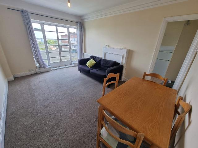 Northwood Hall, Hornsey Lane, Highate, London N6, 2 bed flat to rent, £2,100 pcm | PrimeLocation