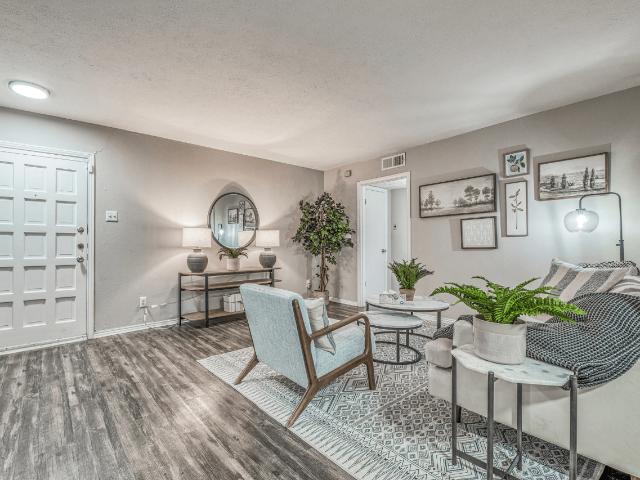 Northwood Heights Apartments 1 Bedroom Apartment for Rent at 15665 El Estado Dr, Dallas, TX 75248 Spring Creek