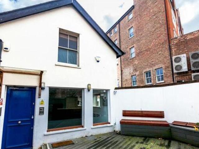 Northwood Road, London, House For Sale