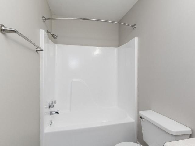 Northwoods Apartments 2 Bedroom Apartment for Rent at 126 W Concord Dr, Clarksville, TN 37042