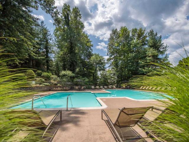 Northwoods East 2 Bedroom Apartment for Rent at 5 Town Colony Dr, Middletown, CT 06457
